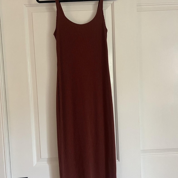 Urban Outfitters | Dresses | Urban Outfitters Rust Midi Dress | Poshmark